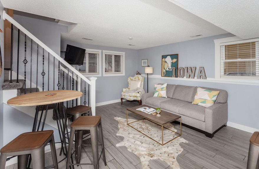 Taste Of Iowa: Neardowntowndsm W/ Fun Reading Nook - Des Moines, IA