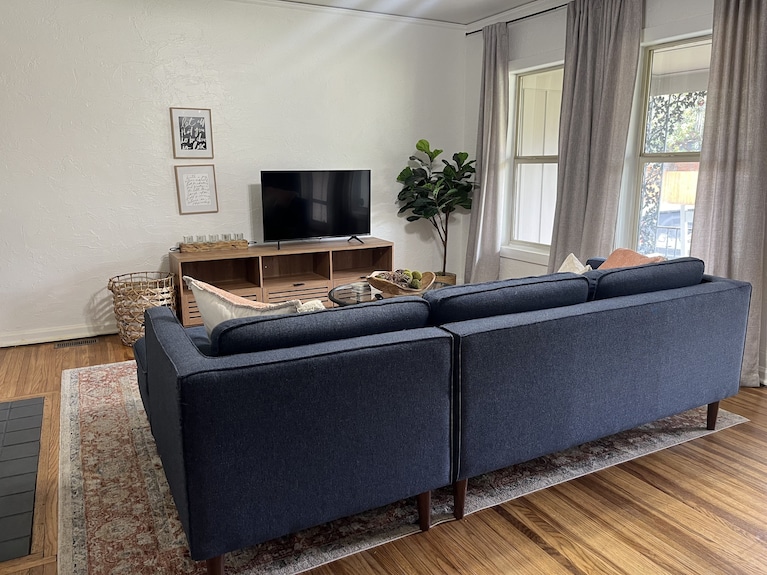 Charmingly Cozy Home In A Prime Tulsa Area. - 오클라호마