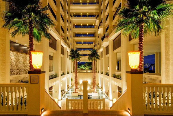 RIHGA Royal Laguna Guam Resort Reviews, Deals & Photos 2024 - AARP ...