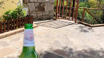 Casa, 2 quartos, pátio, vista para a montanha | Vista do alojamento