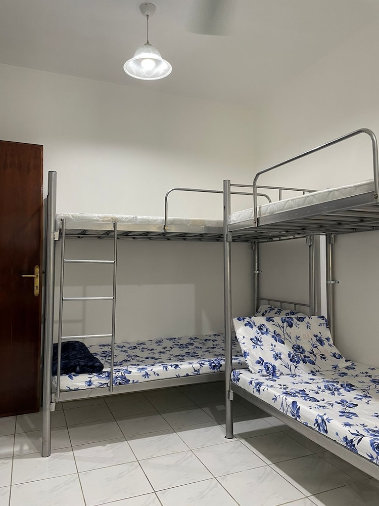 Bunk Bed@decent Hostel In Center Of Bur Dubai - Dubaï
