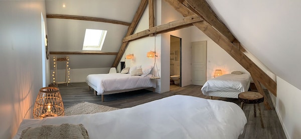 Le Buron Du Bessou Gîte A La Fe - Nasbinals