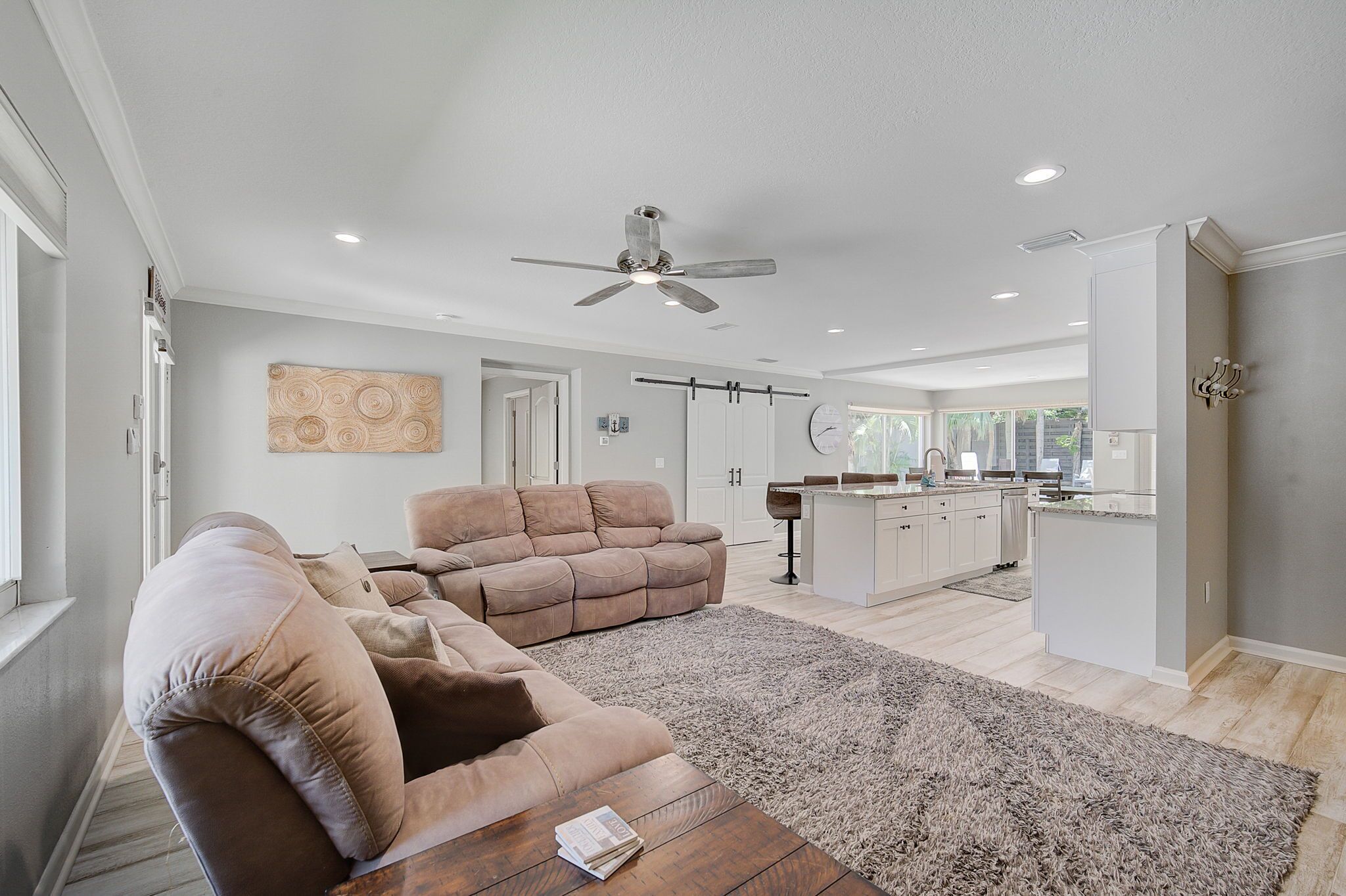 Tropical Siesta Key Home With Incredible Pool, Hot Tub, And Patio! - Sarasota, FL