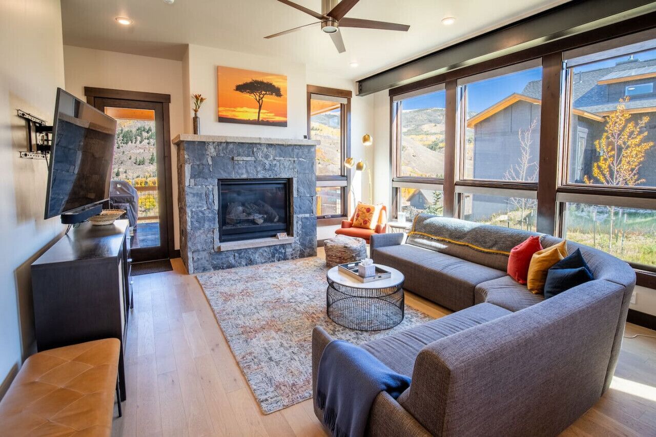 4br Mountain Retreat W/ Private Hot Tub + Views | Sleeps 10 | Summit Sky Ranch - Silverthorne, CO