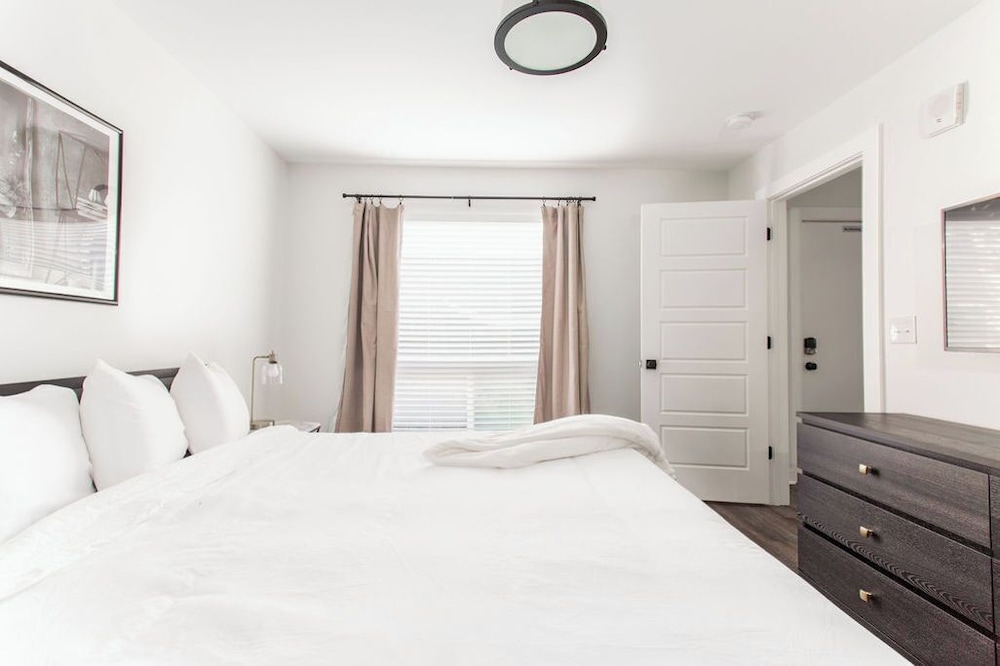 1-bedroom Condo Just A Mile From Broadway - Nashville