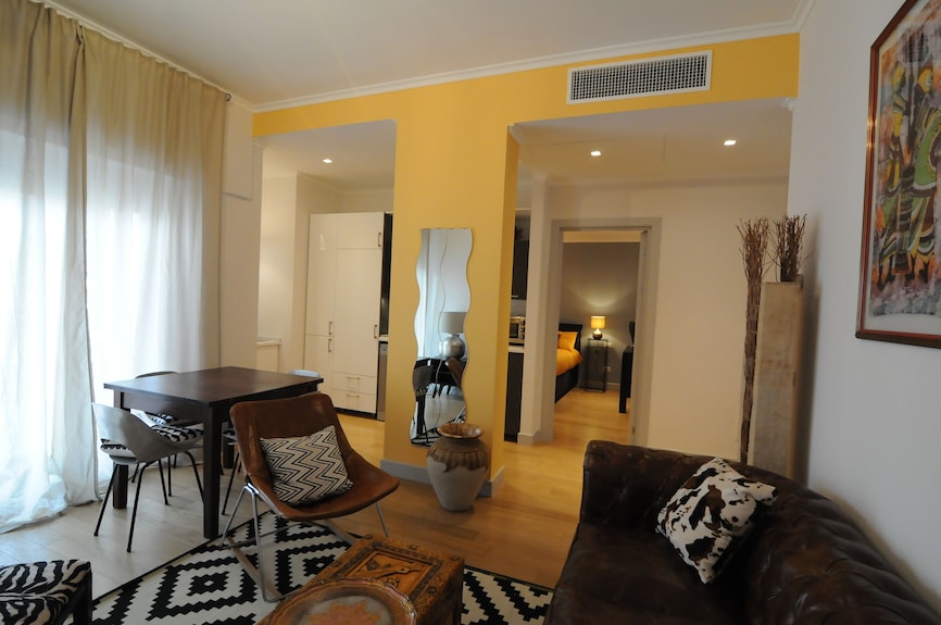 Appartamento In Trastevere Free Wi-fi Fibra 1gbs Clima Cucina Attrezzata Balcone - Città del Vaticano