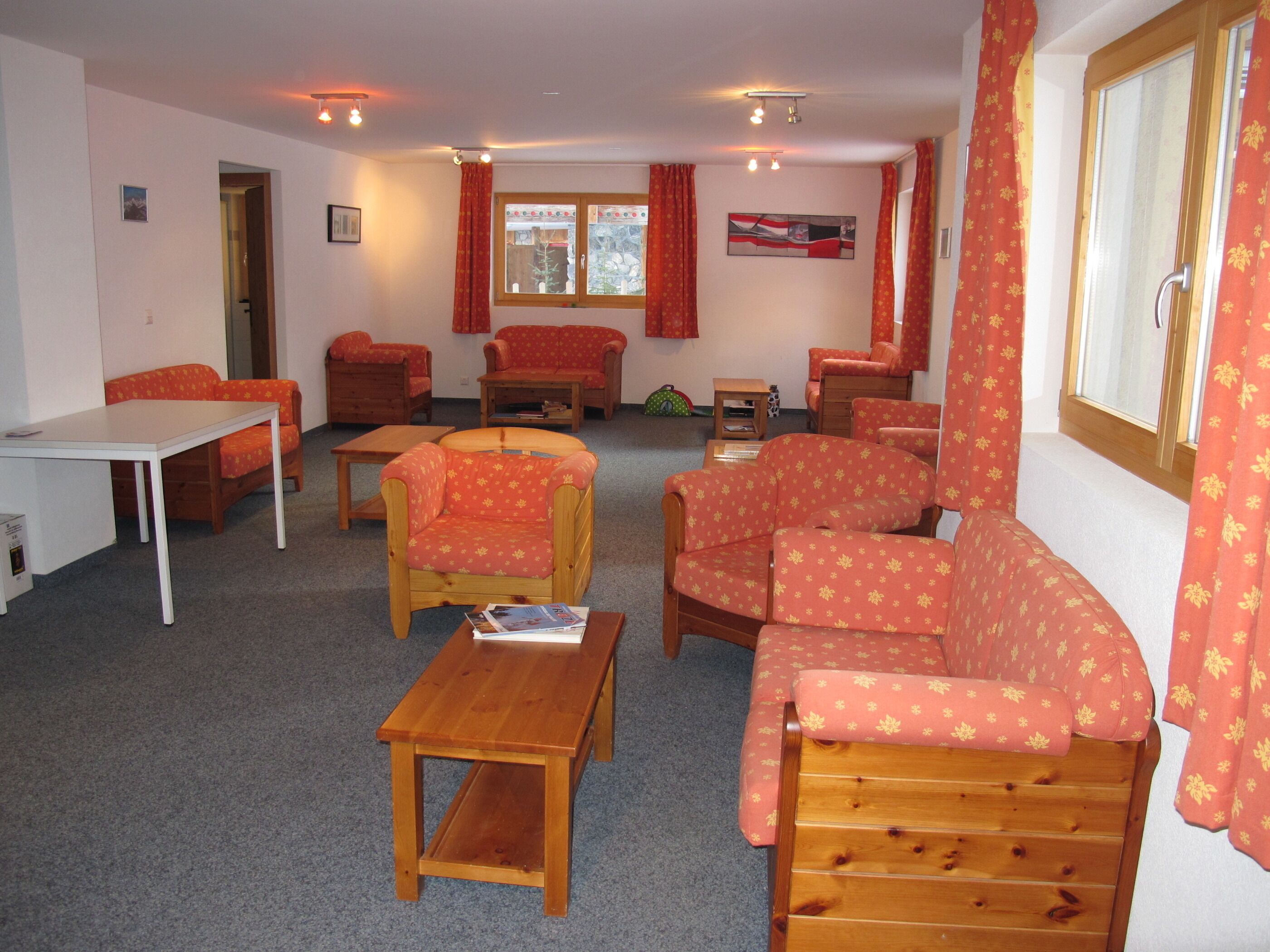 Vacation Apartment/apartment For 7 Guests With 42m² In Haute-nendaz (161446) - Nendaz