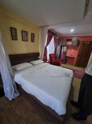 Quarto Standard | Roupa de cama fornecida 