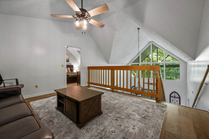 Secluded Cabin|hot Tub|pool Table|arcade|pool|wifi-2mi To Downtown Gatlinburg! - Tennessee