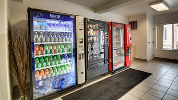 Escrivaninha, Wi-Fi de cortesia, roupa de cama