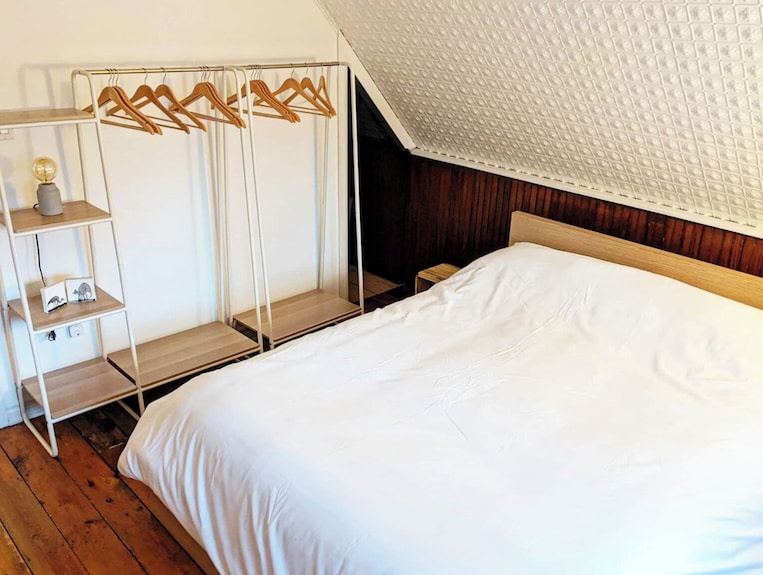 Toronto Beaches Home - Kitchener