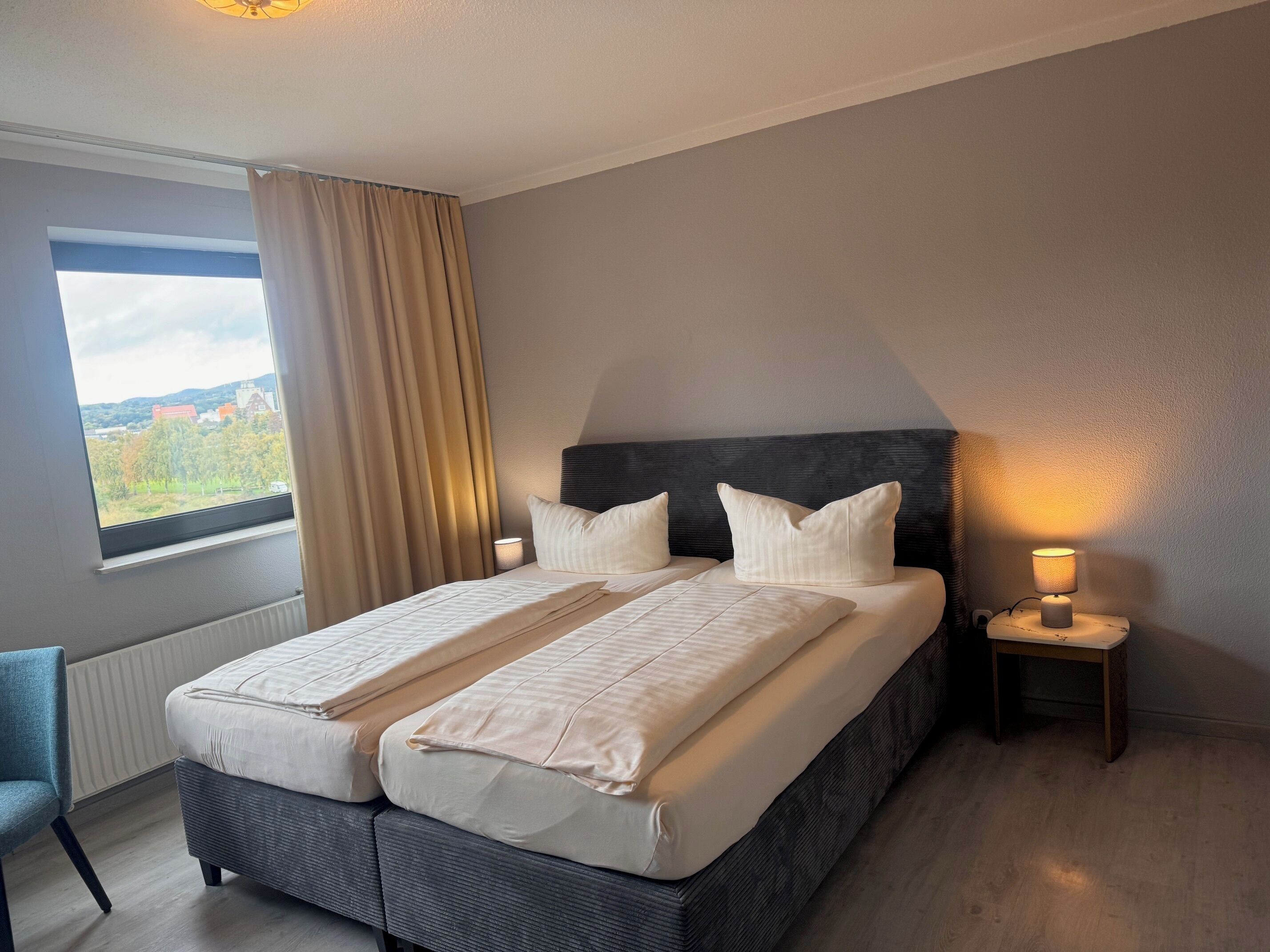 Wi-fi grátis, roupa de cama fornecida 