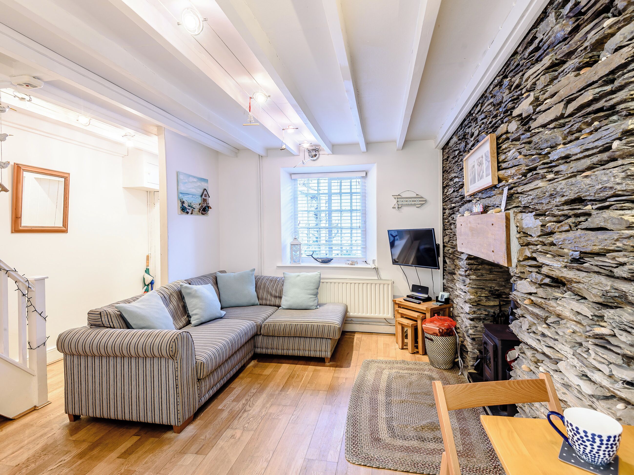 Pebble Cottage - Uk32243 - Tywyn