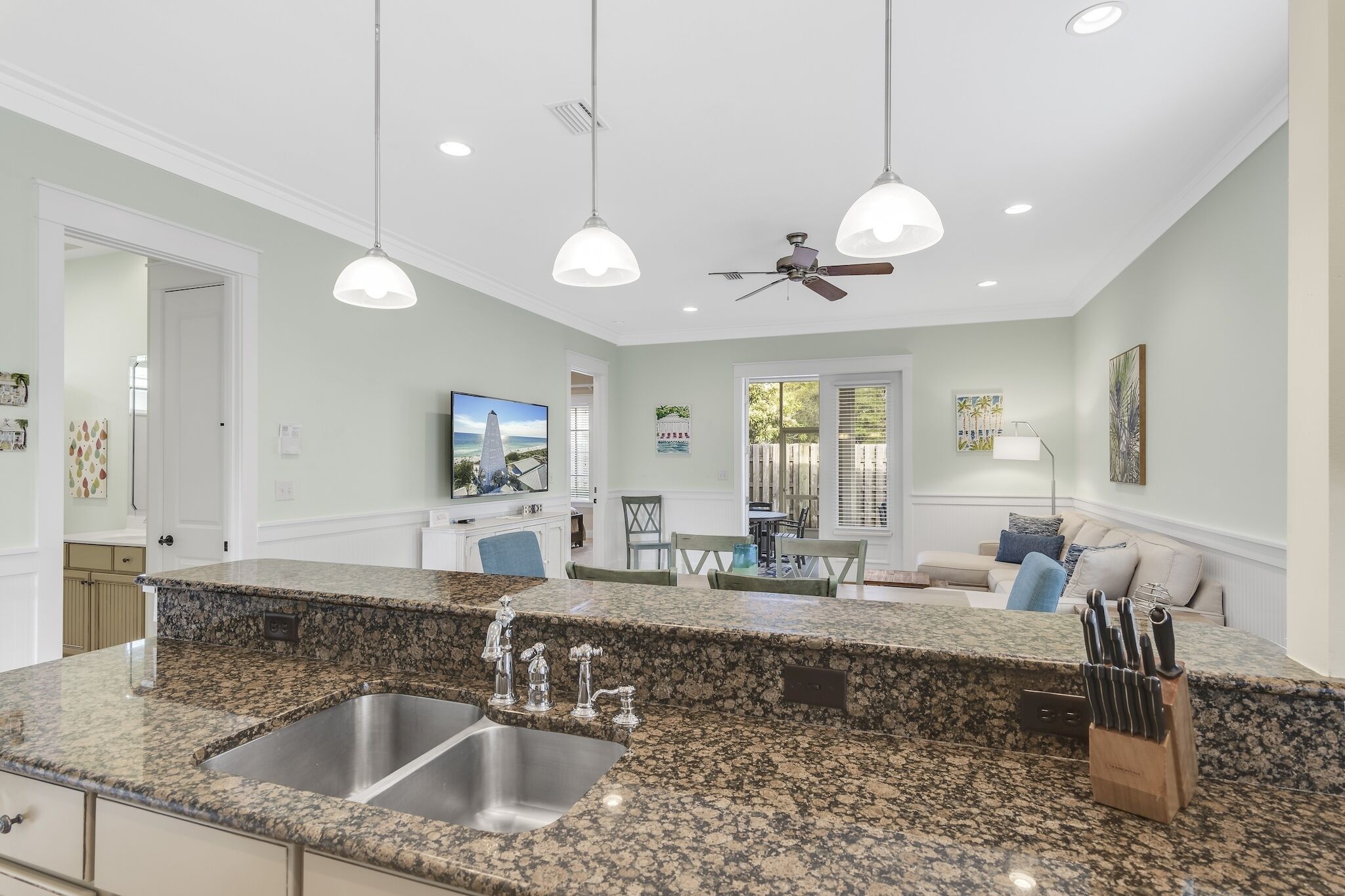 Barefoot Bungalo At Sandestin® - 2 Golf Carts - Miramar Beach, FL