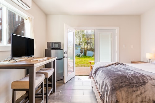 Chateau Coho - Beach Access - Whidbey Island, WA