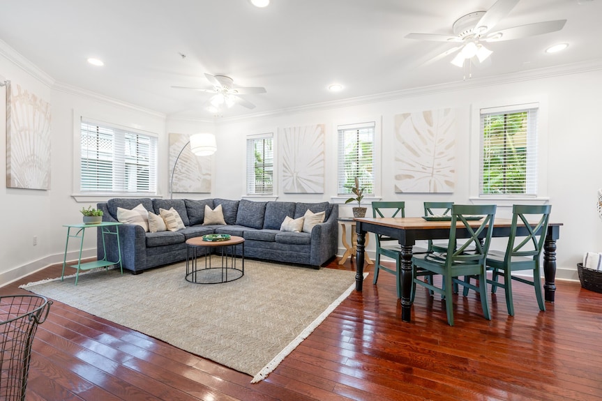 A Key Escape ~ 3 Bedroom, 2.5 Bathroom Home In Old Town /Private Heated Pool! - Key West, FL