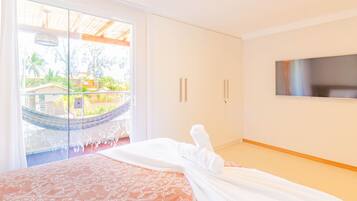 Apartamento | 4 quartos, cortinas/cortinados opacos, Wi-fi grátis