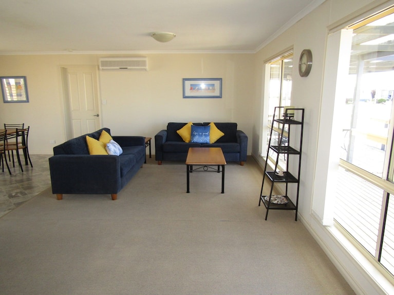 Catch N Relax - Off Peak Special! - Warooka