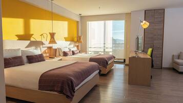 Quarto standard, acessível | 1 quarto, frigobar, cofres nos quartos, escrivaninha