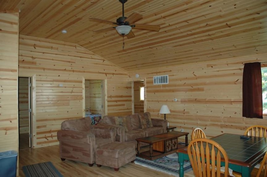 Cottage 1 On Beautiful Fox Lake! - 폭스 레이크