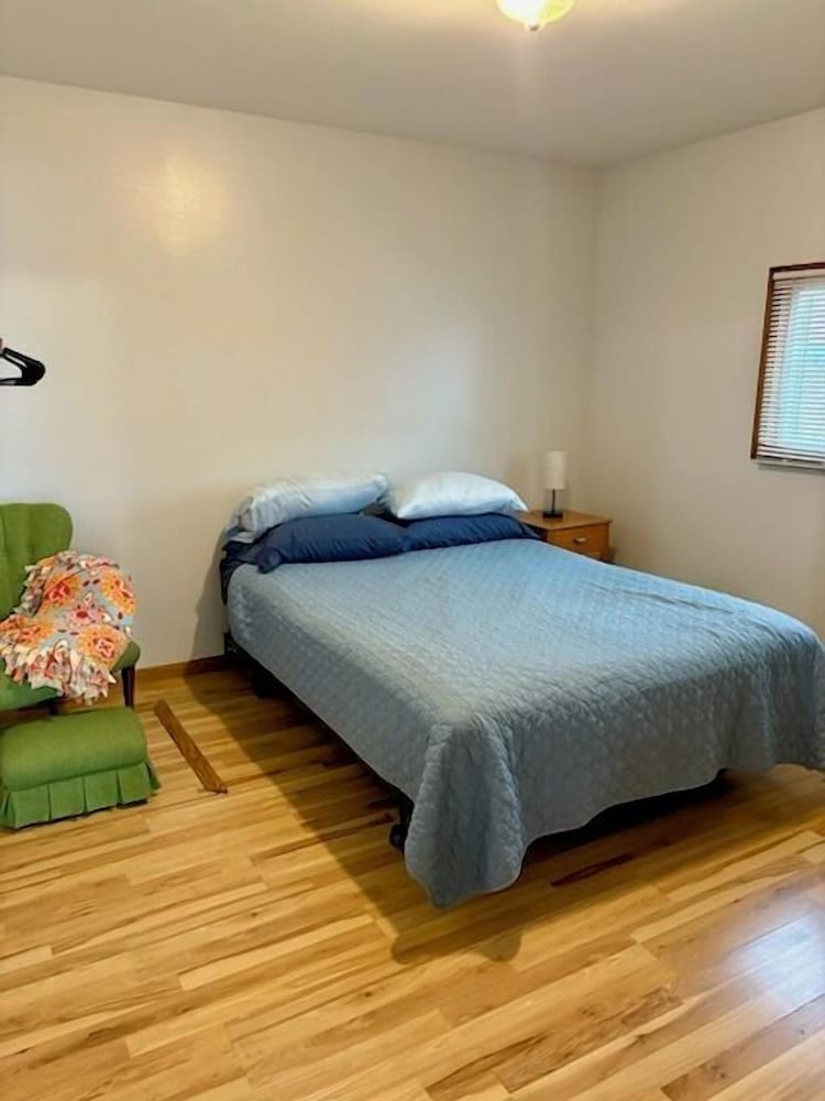 Cottage 3 On Beautiful Fox Lake! - Fox Lake