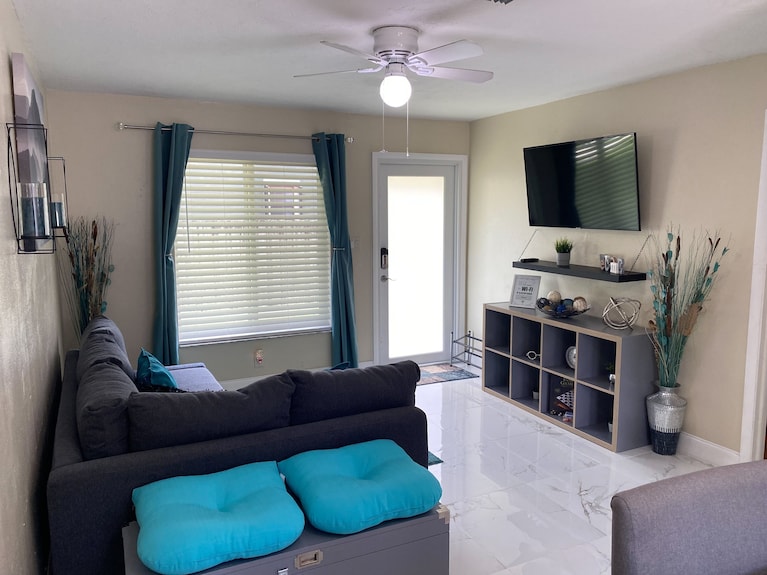 Your Perfect Retreat; 10min From The Beach, Downtown, Las Olas And The Airport - Fort Lauderdale, FL