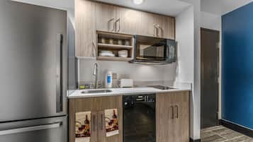 1 quarto, roupas de cama premium, cofres nos quartos