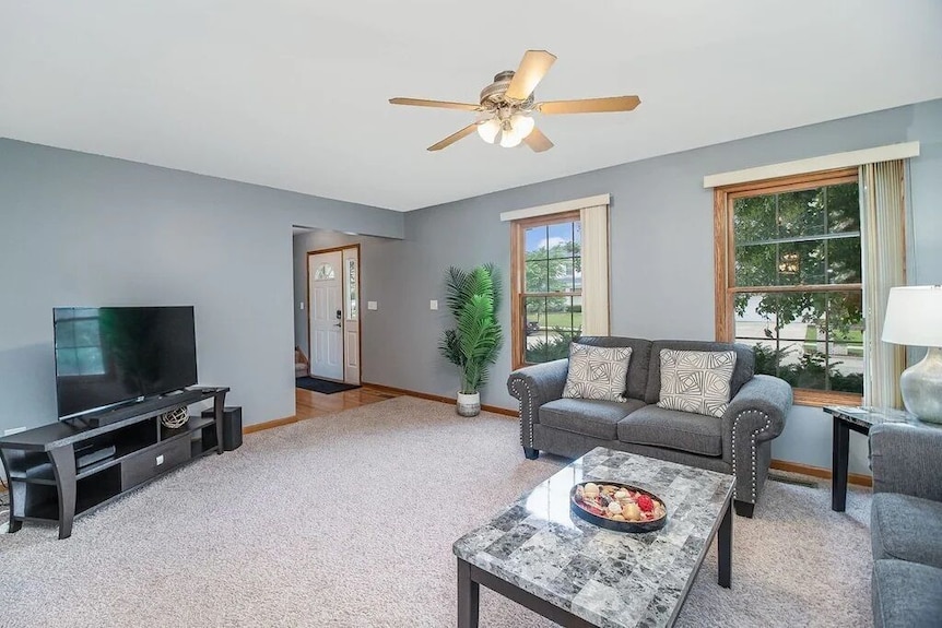 Woodridge Rental - Rutherford Dr - 볼링브룩