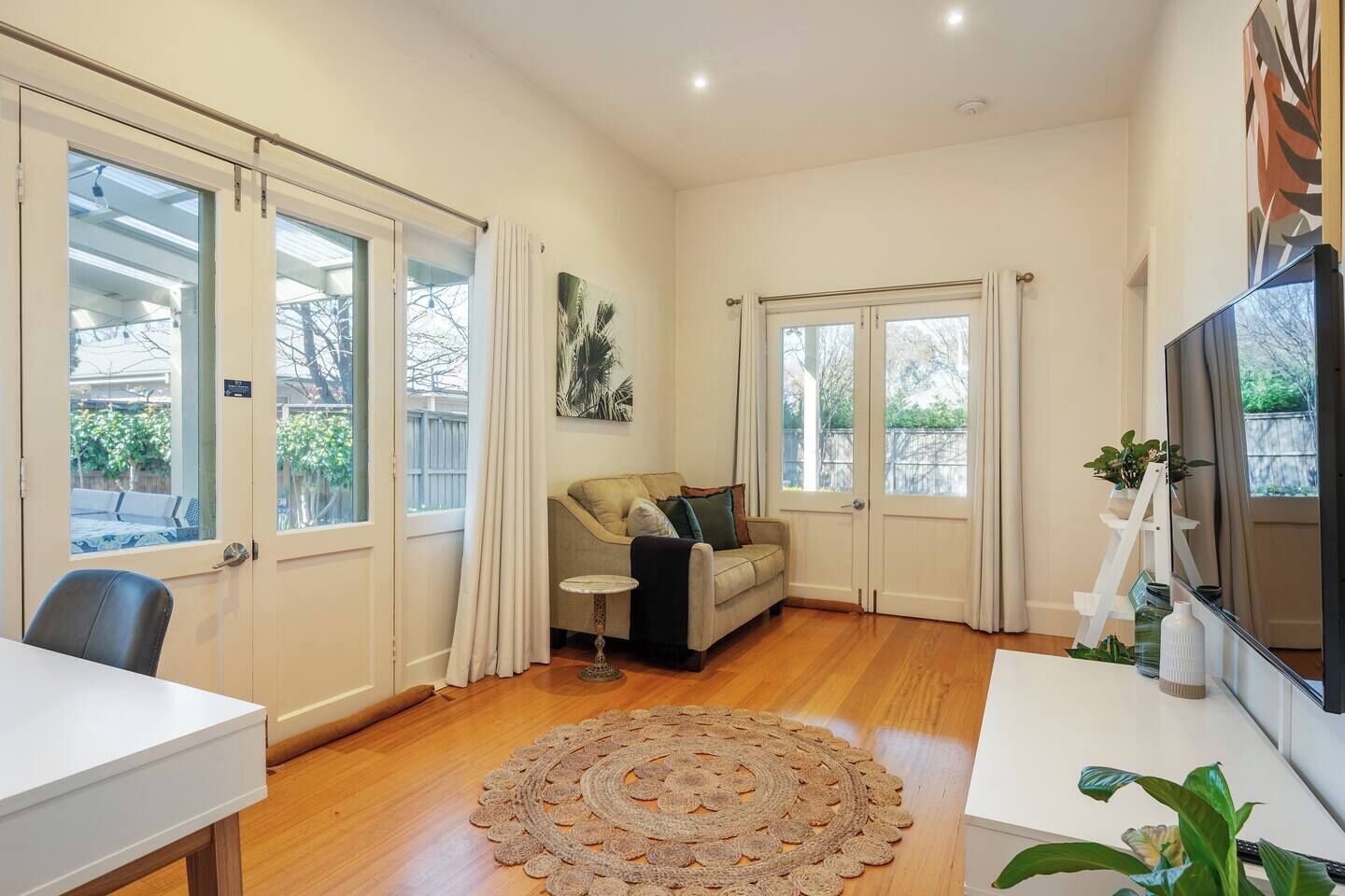 Micah House Central Mudgee Art Deco Hideaway - Mudgee