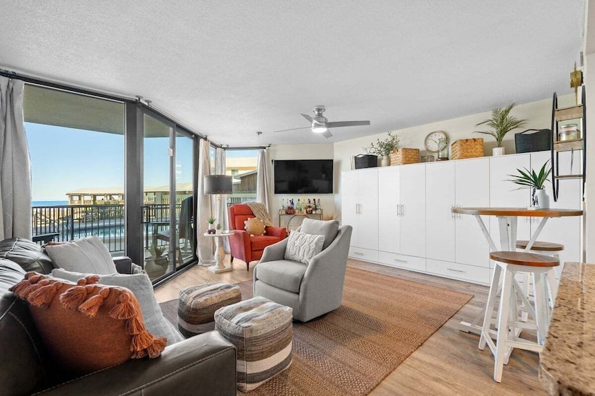 Sunbird #110w- Free Beach Chairs! - Shipwreck Island Waterpark, Panama City Beach