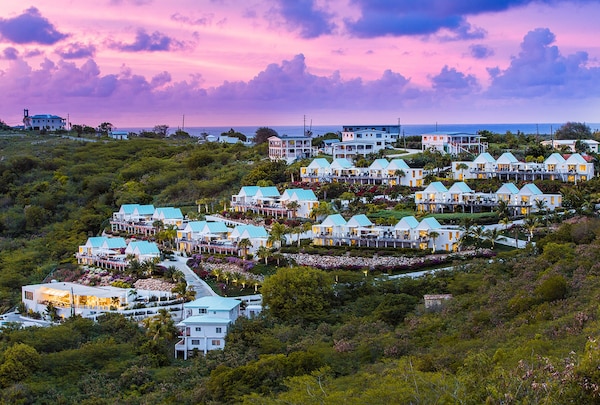 2 Bedroom Villa With 2 King Suites & Pool! - Anguilla