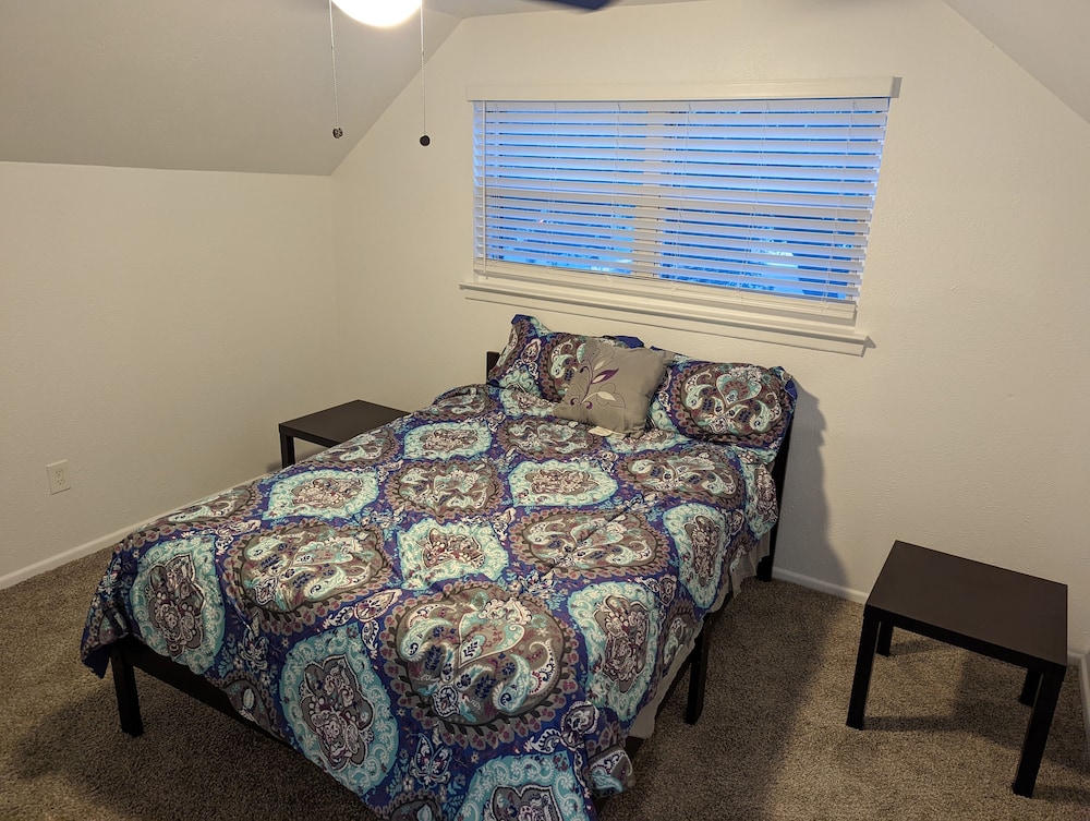 4bedroom 2 Bath Plus Game Room - Arlington, TX