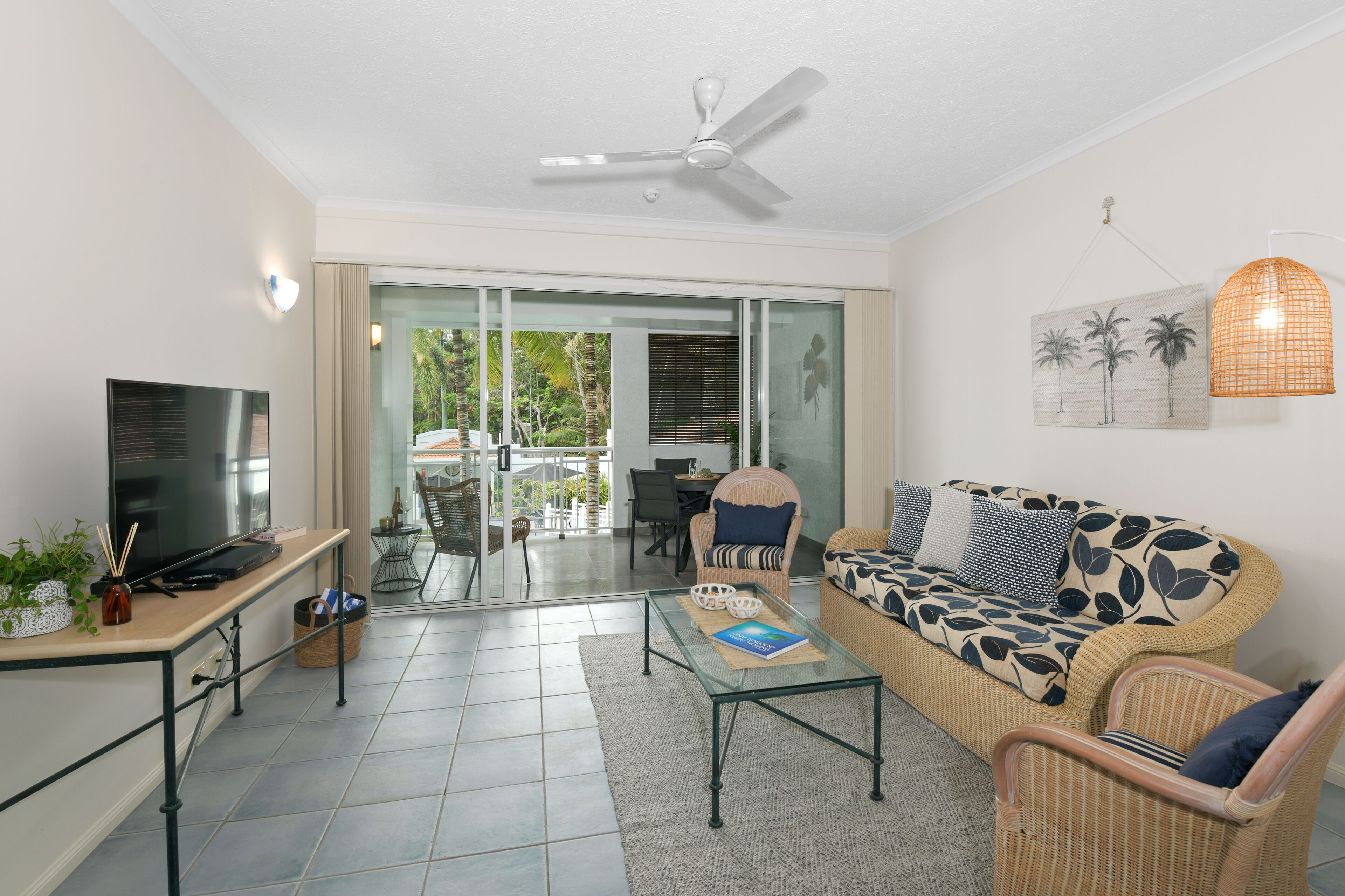 The Palms Retreat @ Alassio Beach Front Resort - Palm Cove - Clifton Beach