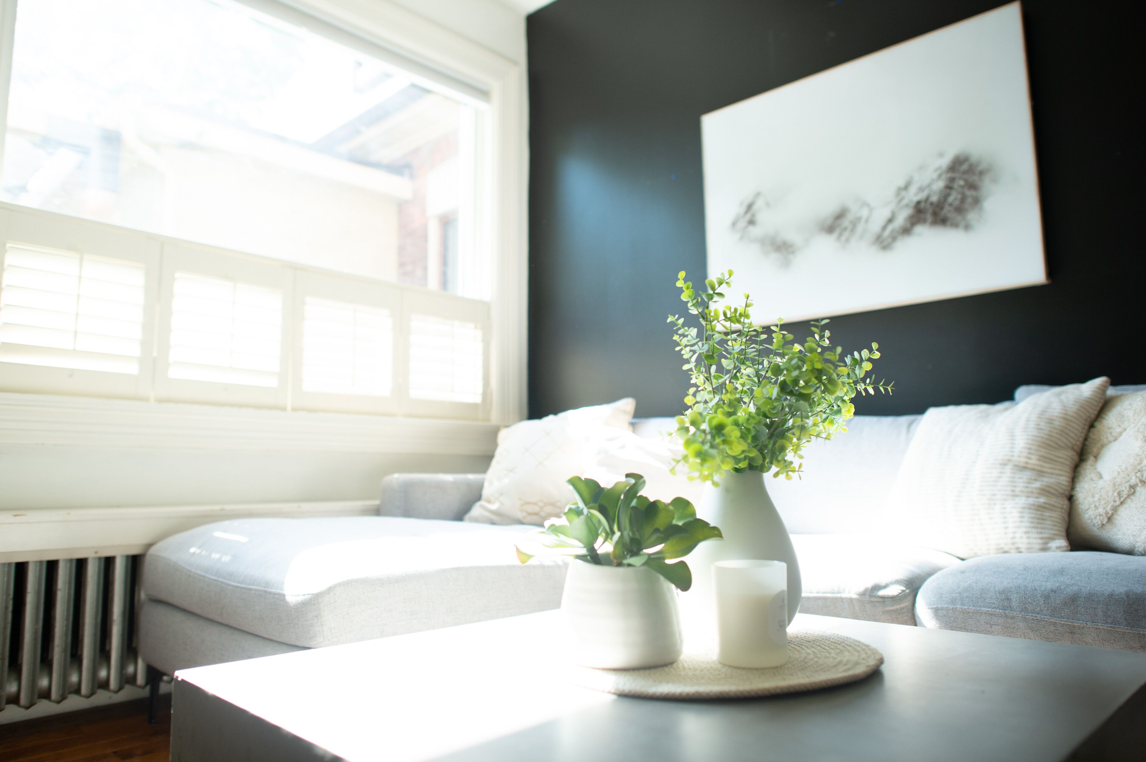 West Queen West Home With Parking And Backyard! - Toronto