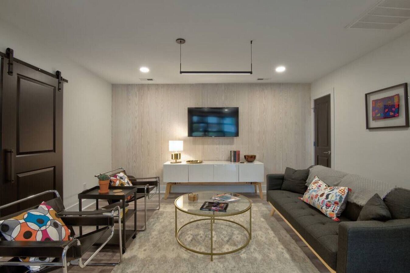 Luxurious Guest House Retreat In Lower South End W/retractable Glass Garage Door - Charlotte Douglas Airport (CLT)