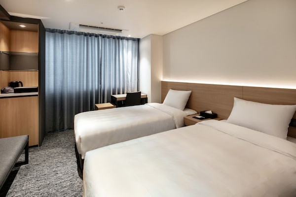 Icheon Sky Sun Hotel - Gwangju