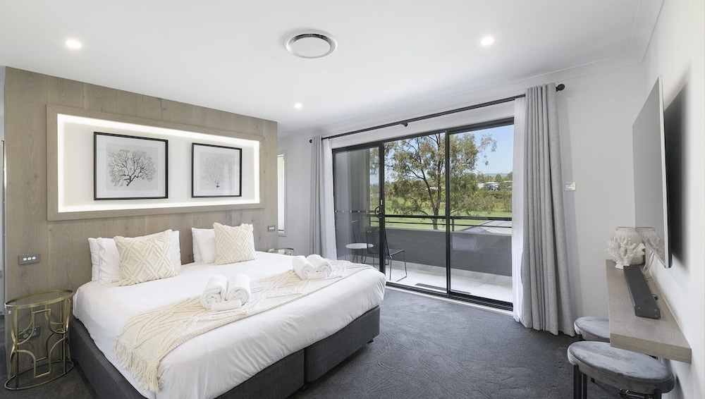 Tallowwood - The Vintage Holiday Houses - Lovedale