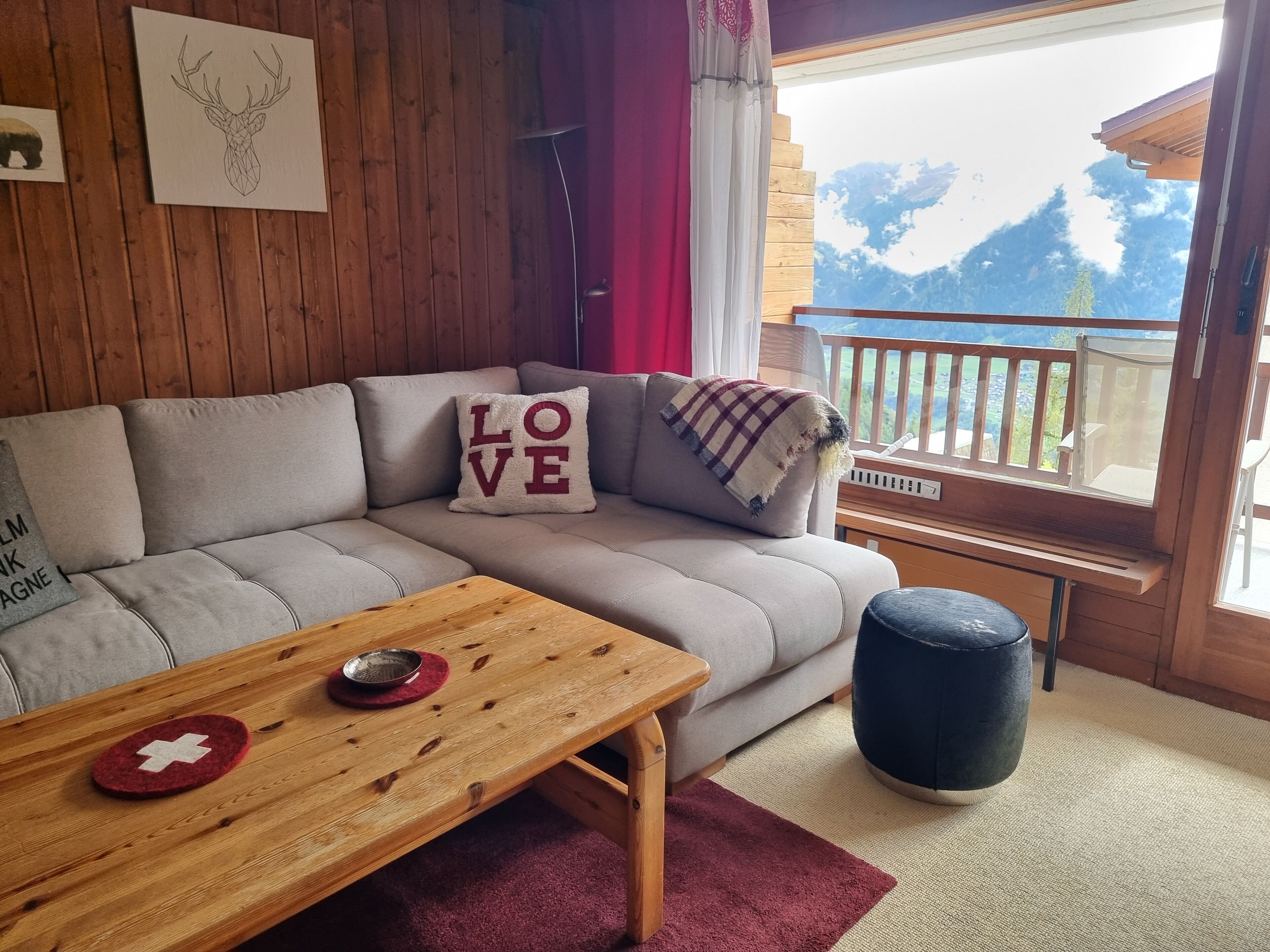 Very Central 2 Bedroom Flat With Kitchen, Semi-private Pool/gym/sauna, Views - Champex-Lac