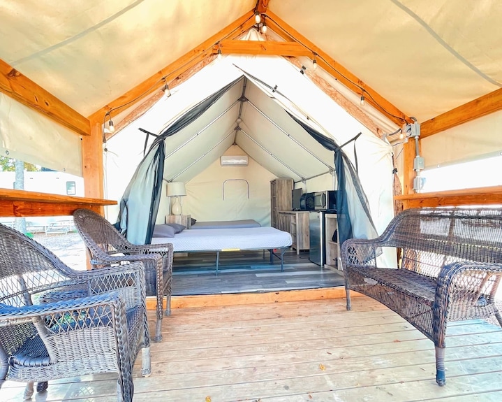 #11 Son's River Ranch - Glamping Cabin W\/ 2 Queen Beds - San Marcos, TX