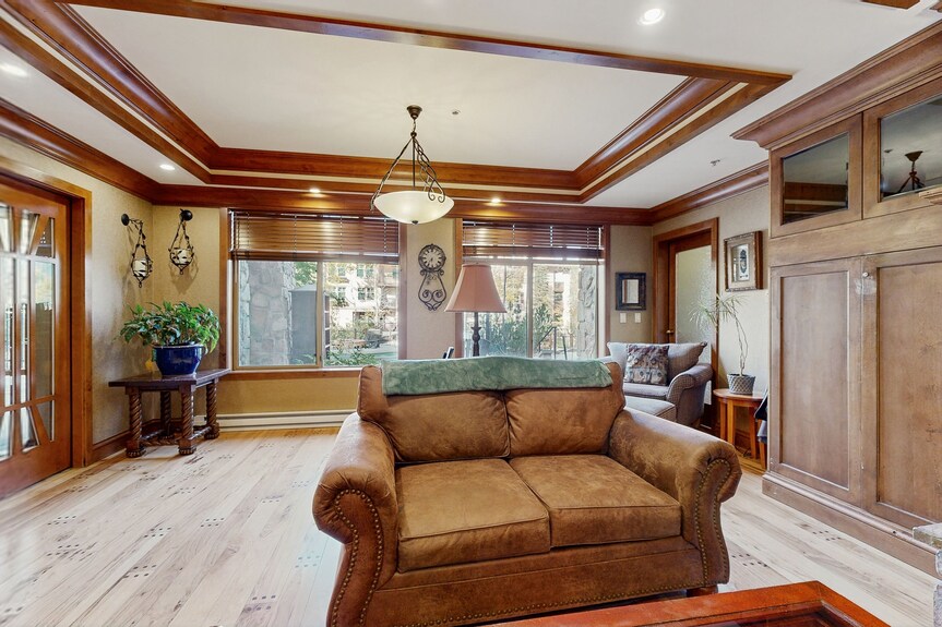 Resort Townhome With Deck, Grill, Fireplace, Wifi, Shared Pool\/hot Tub\/sauna - Utah