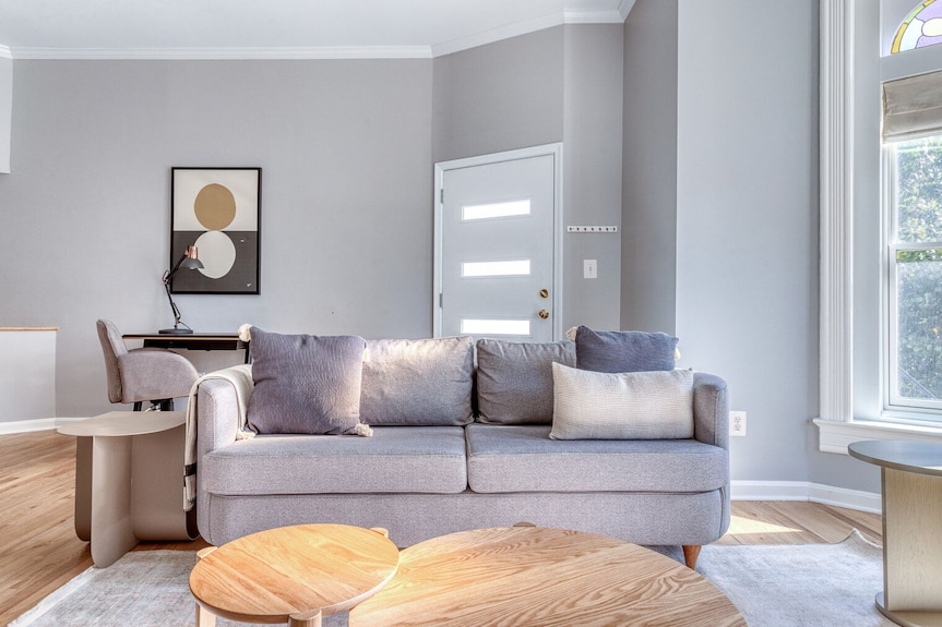 Beautiful Dupont 2br W/ Patio & W/d, Steps To Nightlife, By Blueground - Washington, DC