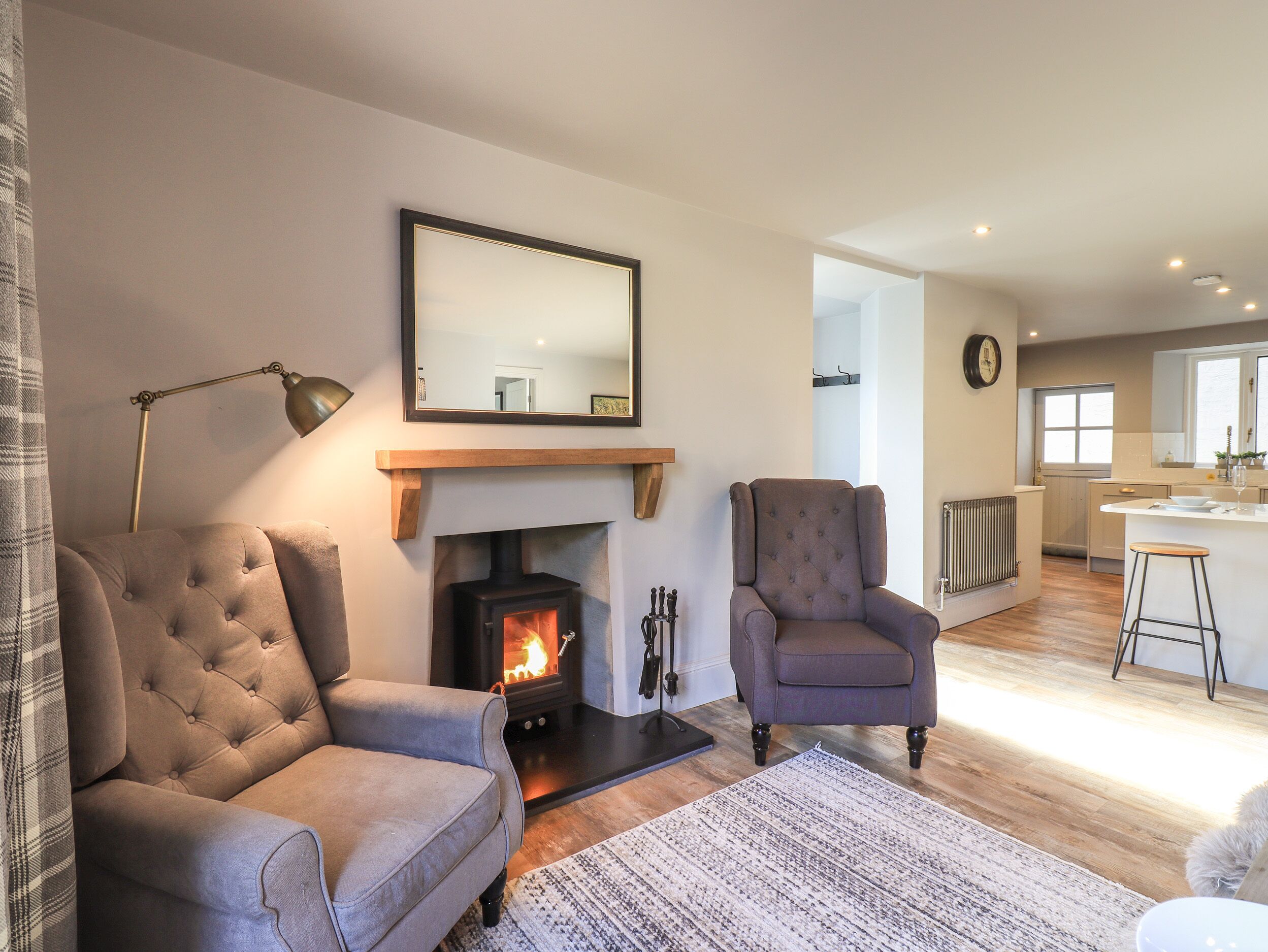 Raybarrow, Pet Friendly, With Open Fire In Windermere - Ambleside