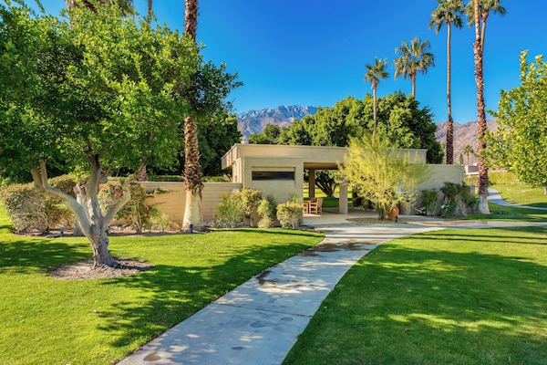 Ps Dolcevilla: Sublime 2bd\/2ba Condo Lives Like A Home - Palm Springs