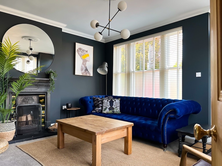 Idyllic Victorian Cottage Open Fire, Hot Tub, Sleeps 8, City 5 Mins, Zoo 15 Mins - Chester