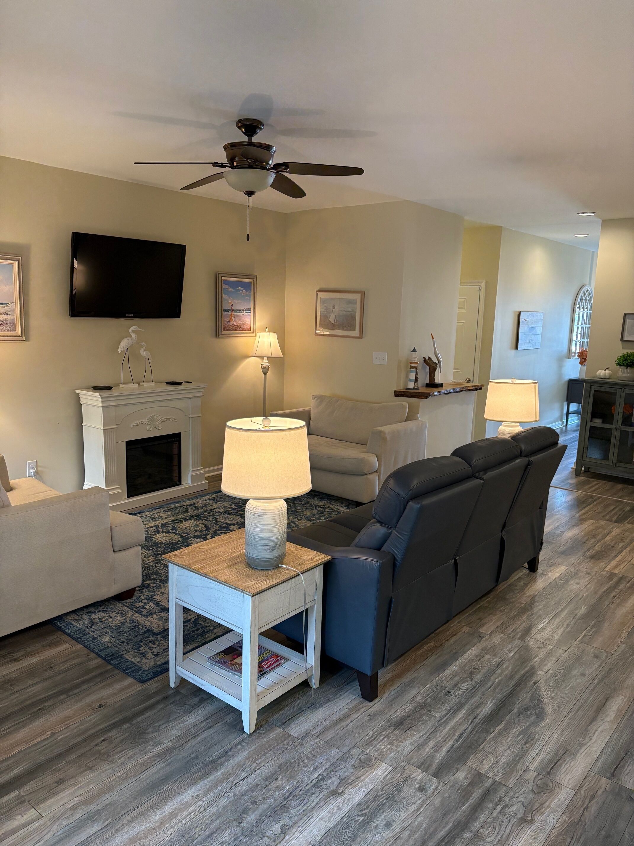 Fenced Yard, Game Room, Community Pool & Close To Rehoboth/lewes Attractions! - Lewes, DE