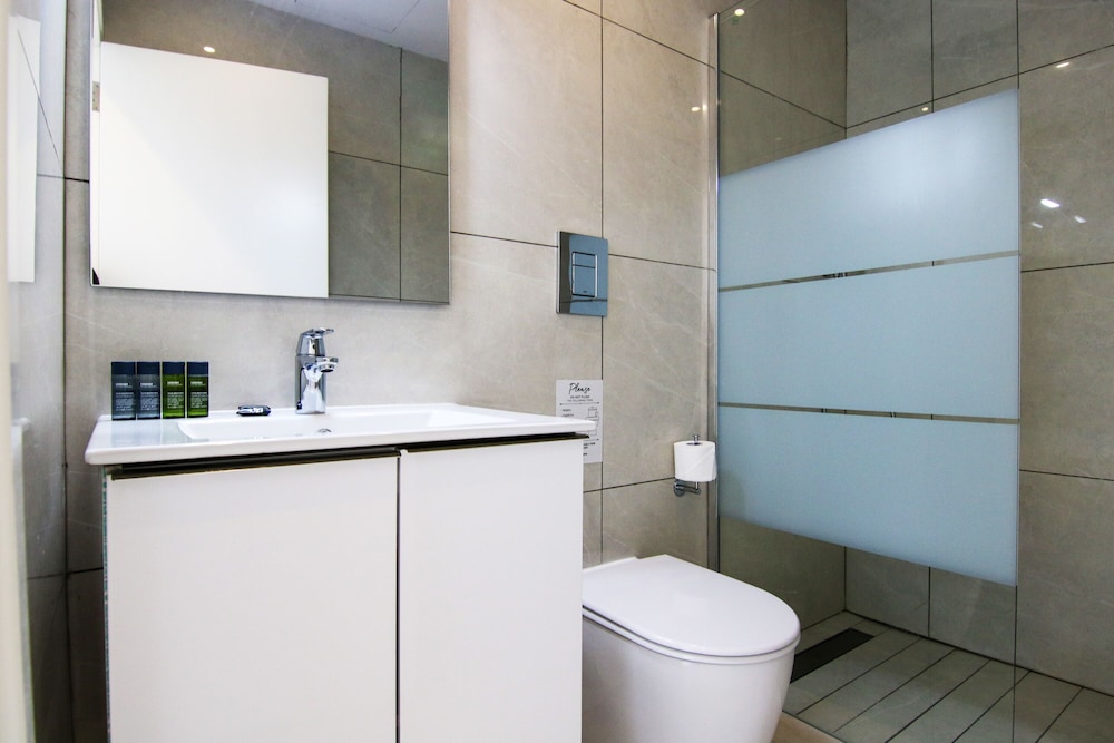 Phaedrus Living: Seaside Executive Flat Harbour 203 - Paphos
