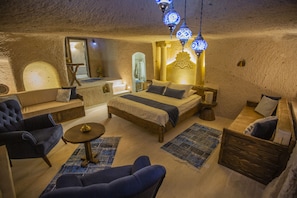 Quarto quádruplo família | Roupas de cama premium, frigobar, cofres nos quartos