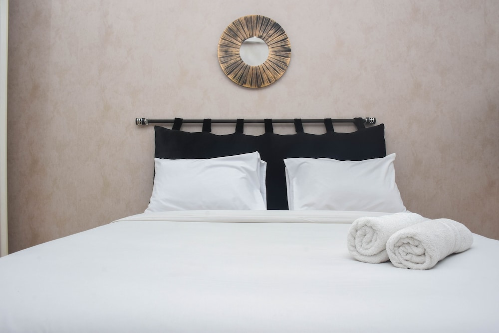 Fancy And Nice Studio At Cinere Resort Apartment - Jakarta