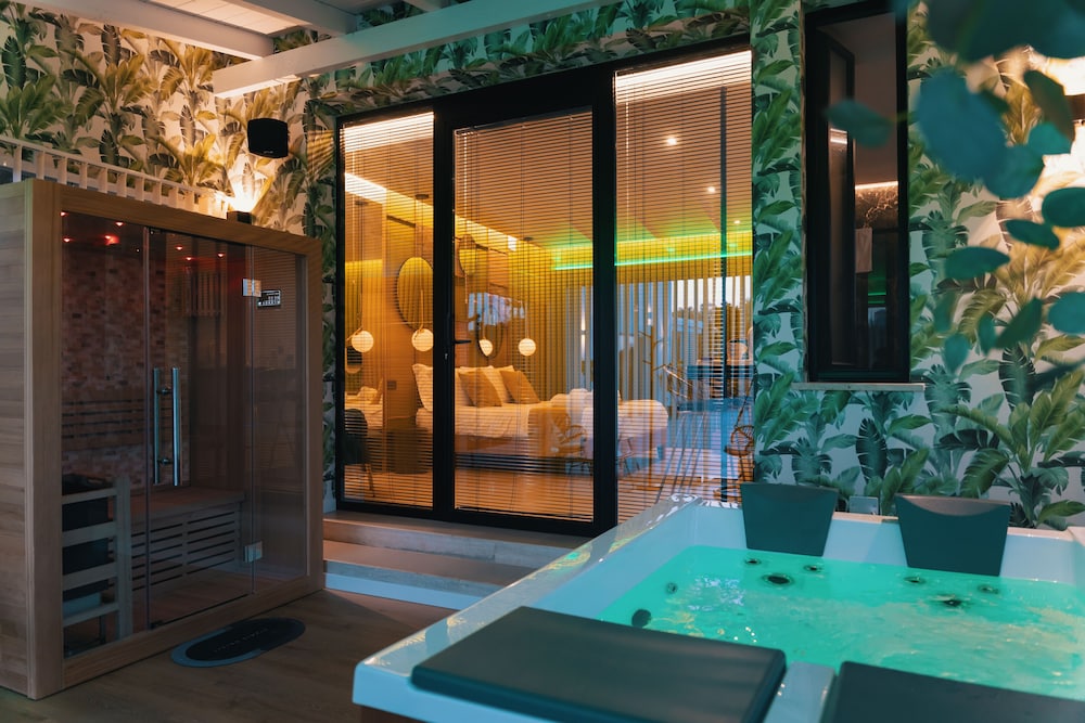 Suite With Spa Access In Villa With Pool - Agrigento, Italia