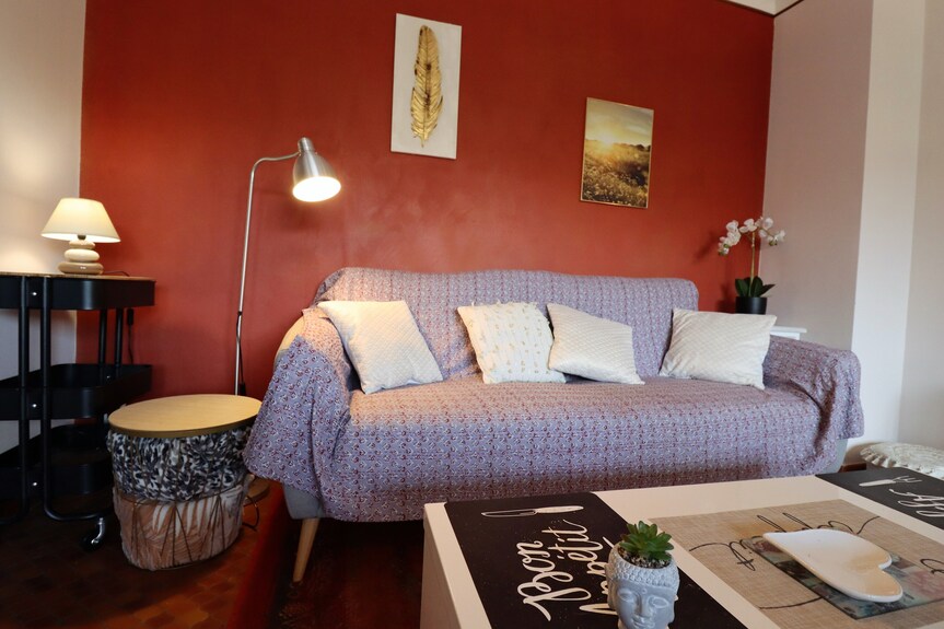 Apartment F2 + Terrace - Rated 3 Stars - With Village And Canigou Views - Vernet-les-Bains